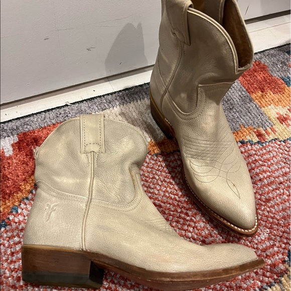 Frye | Shoes | Frye Billy Short Light Metallic Leather Boots | Poshmark